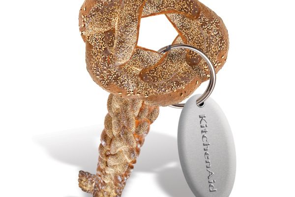 לקראת שבת: טיפים לאפיית חלות בצורת מפתח - סרוגים